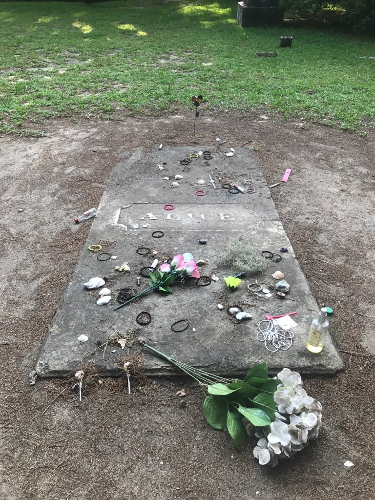 The Legend of Alice Flagg – Andrea Beam