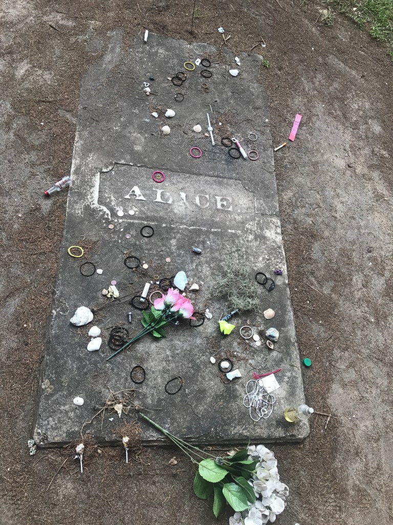 The Legend of Alice Flagg – Andrea Beam